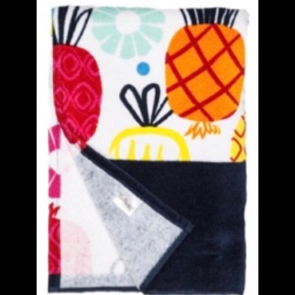 thirty-one | Bath | New Large Beach Towel | Poshmark